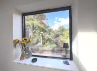 black window frames uk